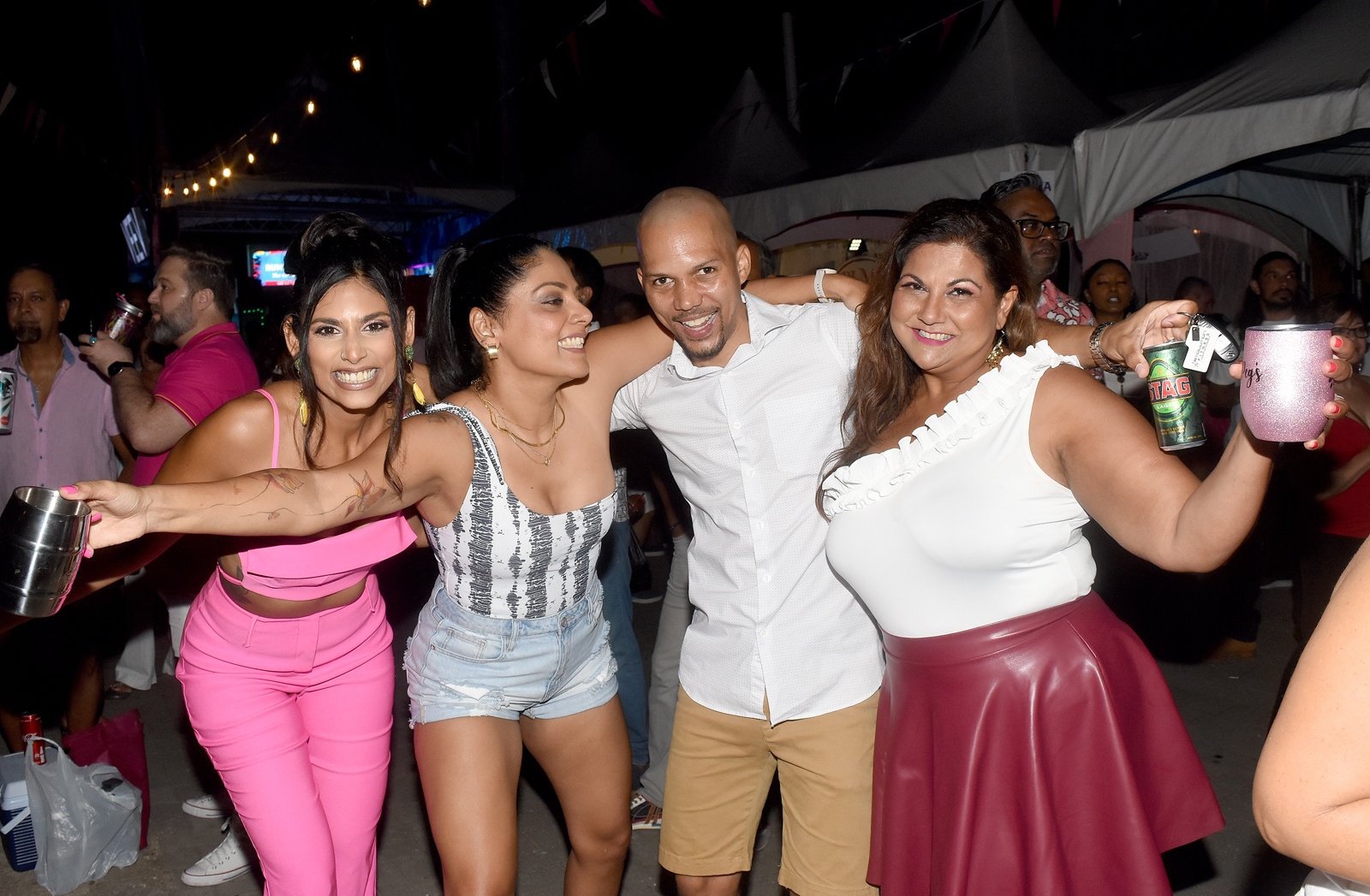 Rum & Rose | EXPRESS VIBES